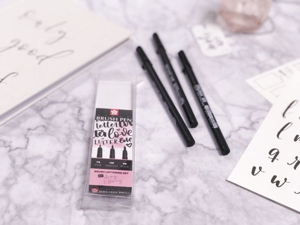 Sakura Brush Pen Lettering/Drawing 3 pce Set – Galea's Art Studio